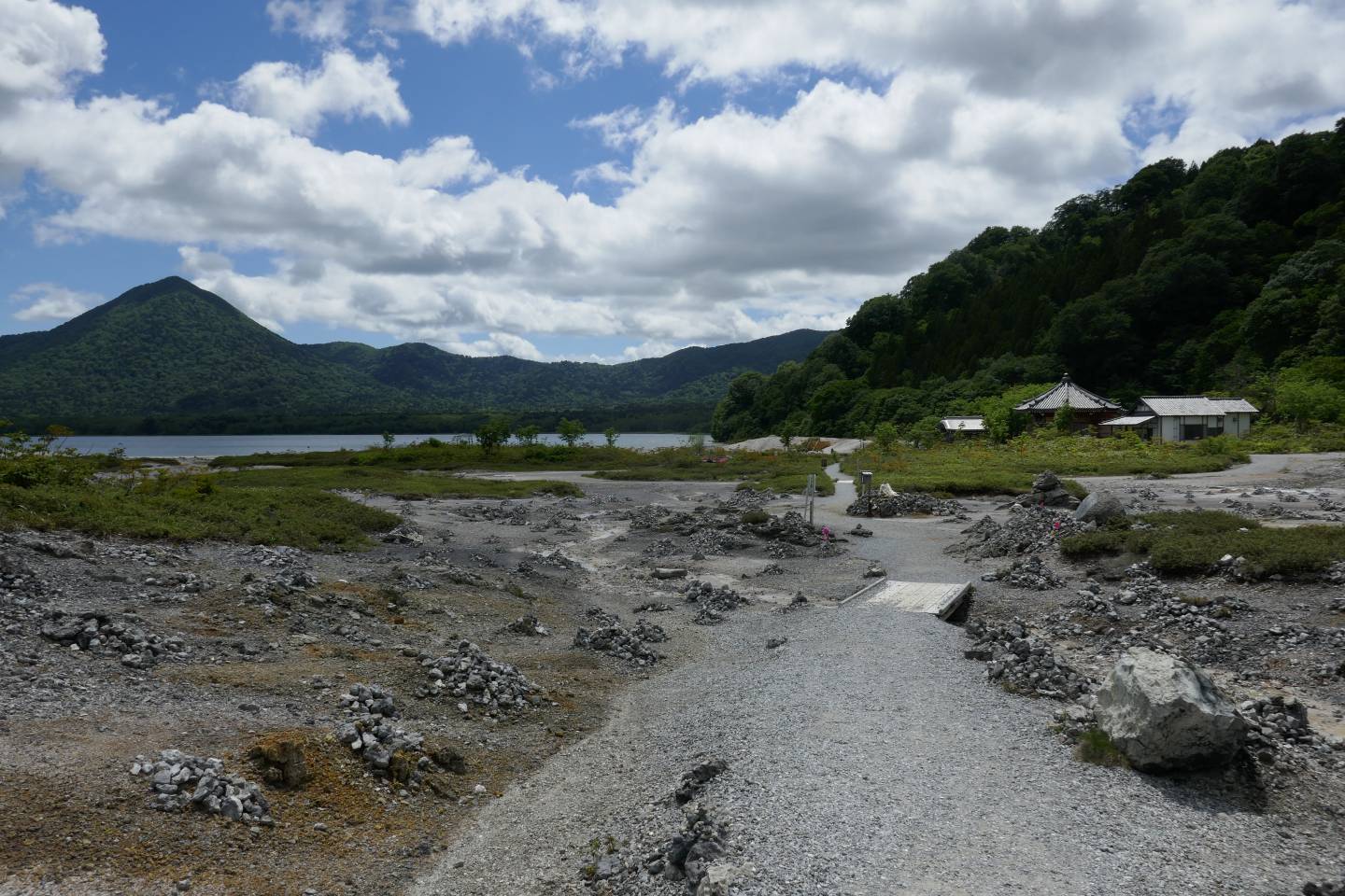 Osorezan: Der Berg des Schreckens - JAPANDIGEST