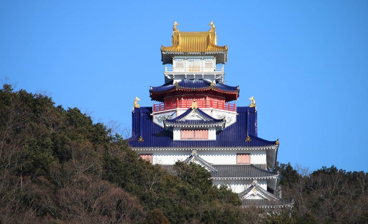 Azuchi - Die Burg unter dem Himmel - JAPANDIGEST